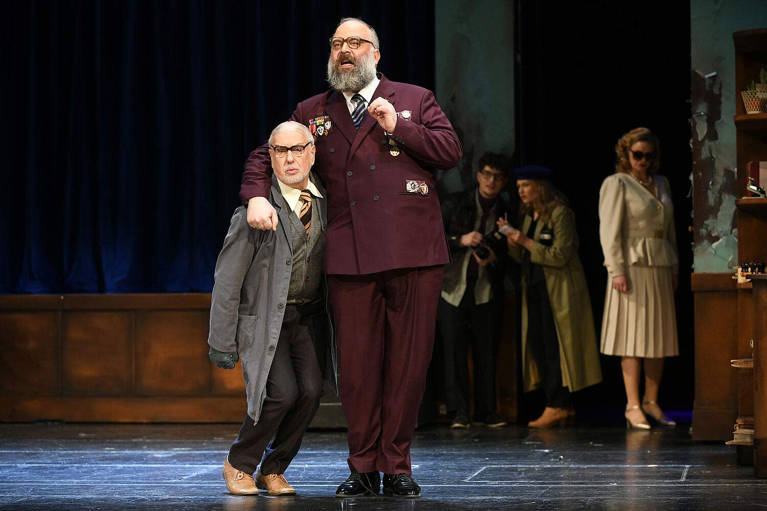 Die lustige Witwe - Stadttheater Bremerhaven